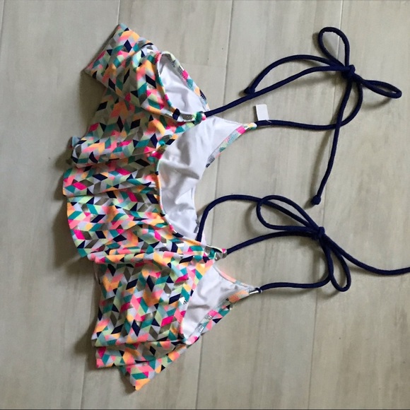 PINK Victoria's Secret | Swim | Vs Pink Flounce Ruffle Bikini Top Sp ...